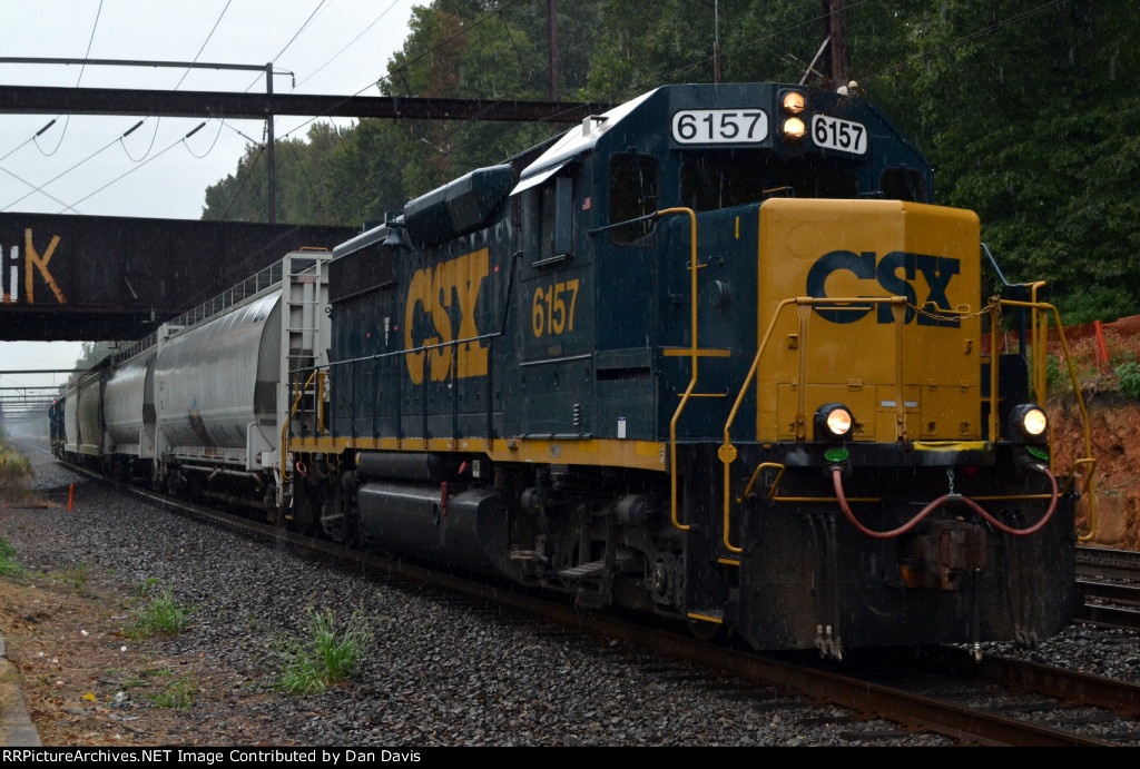 BSX GP38-2S 6157 brings up the rear of C770-02